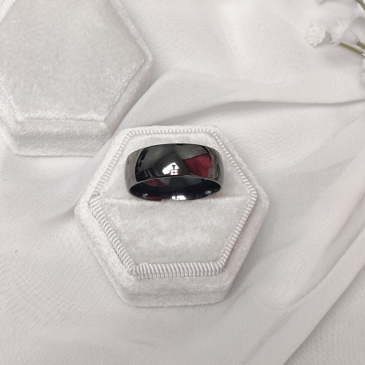 Essential Gold Wedding Bands | Cuts & Carat – Cuts and Carat